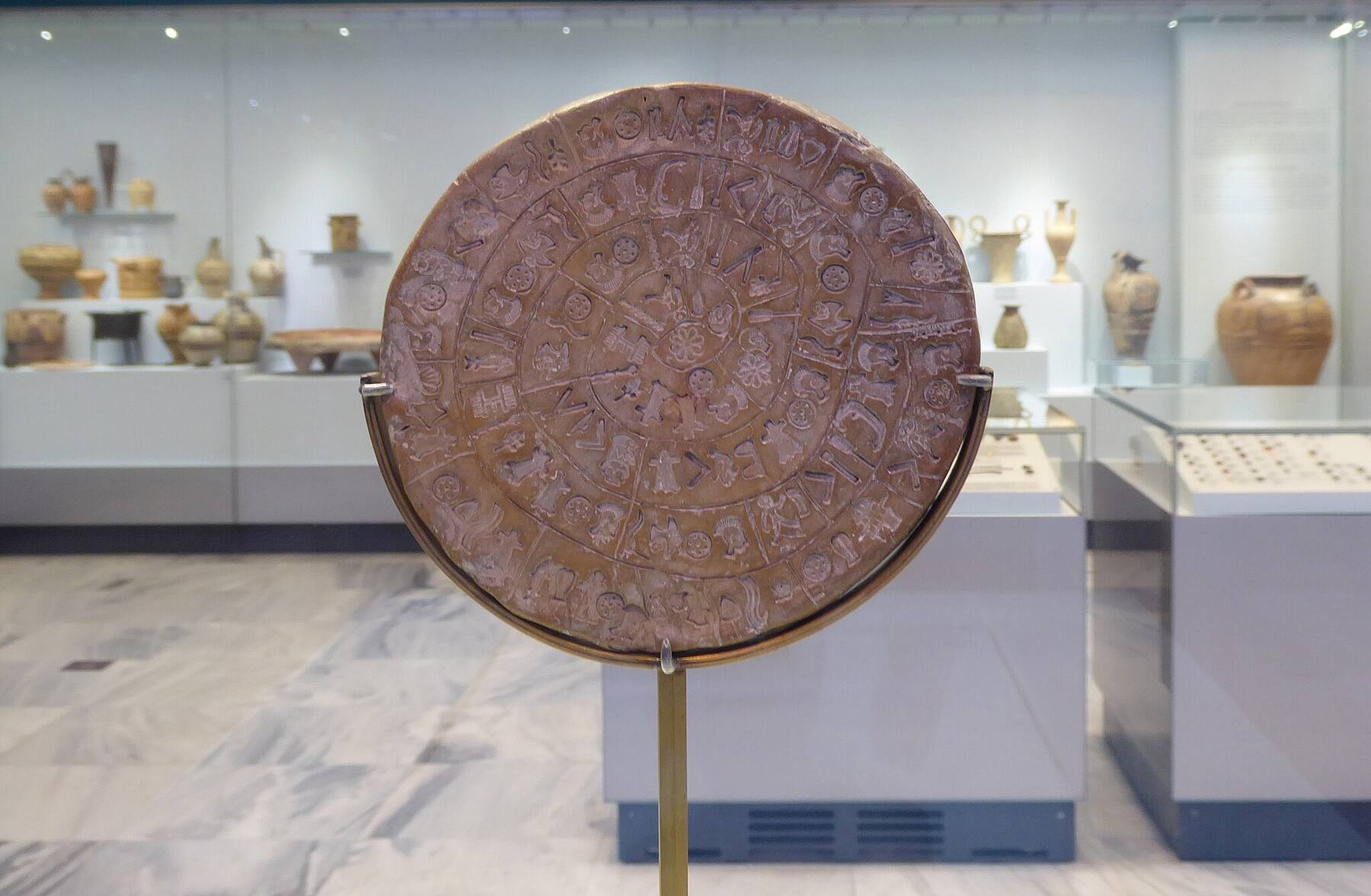 Slovník dnešních puberťáků: Co znamená aura, Ohio, sigma, fake love ...